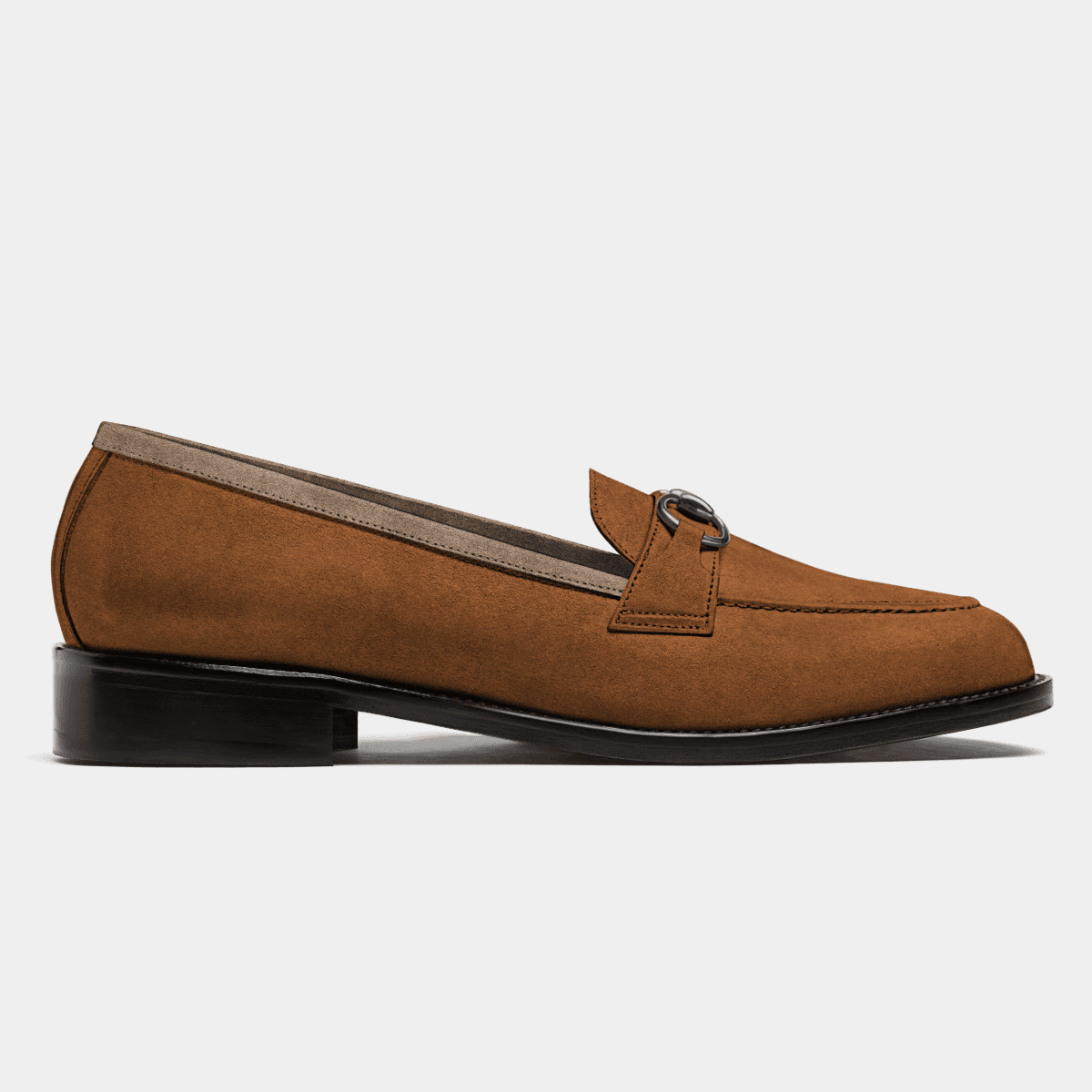 Bit loafers in brown suede