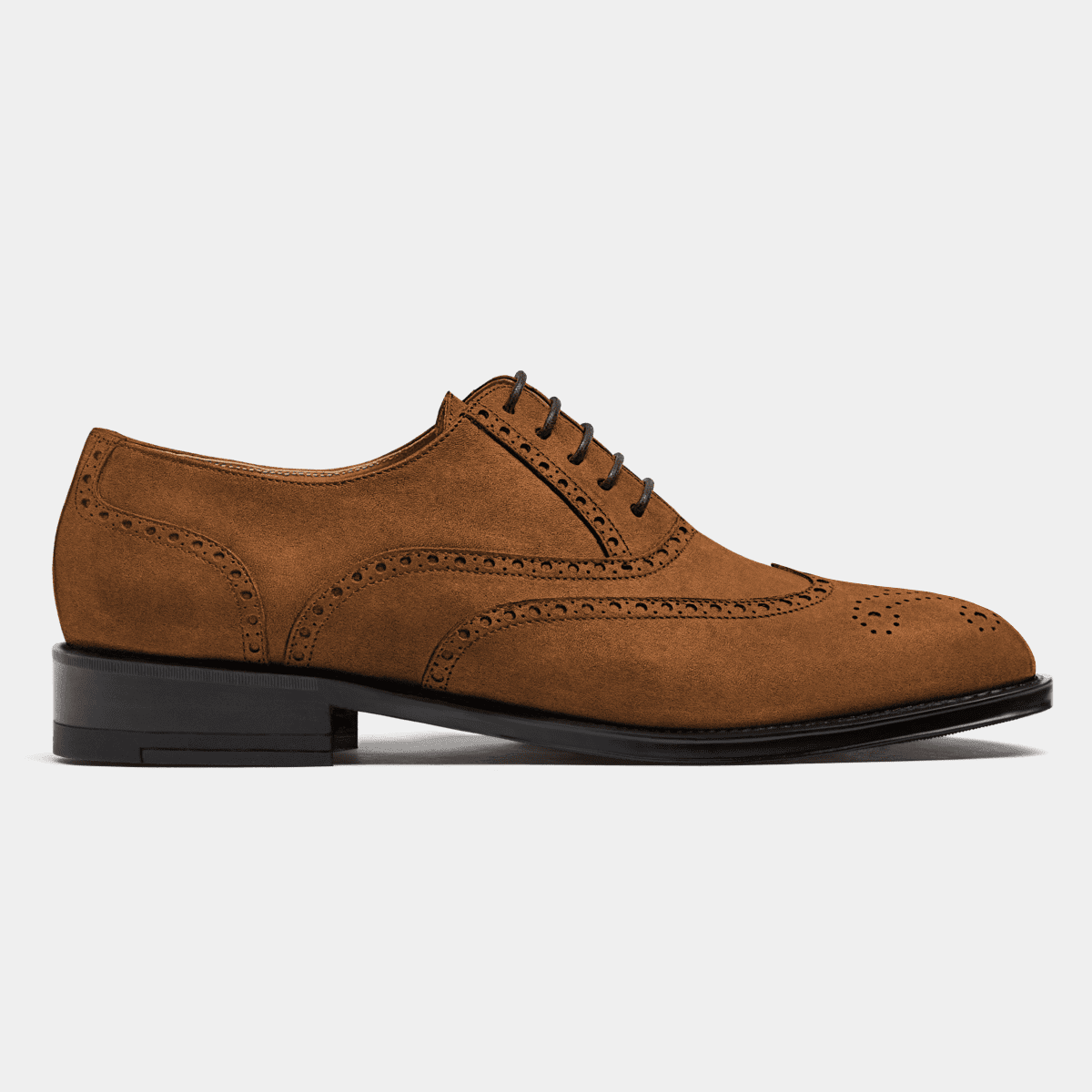 Brogues in brown suede