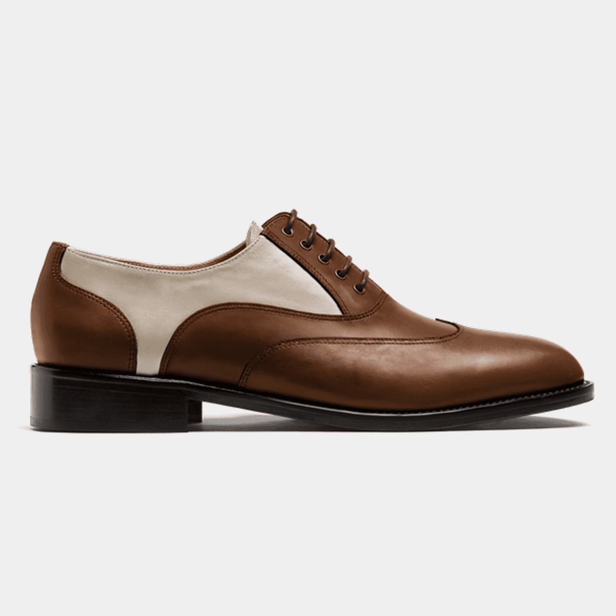 Two-tone dress shoes in brown & white leather