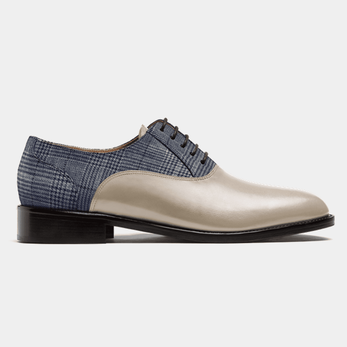 Oxfords in white & blue leather & tweed