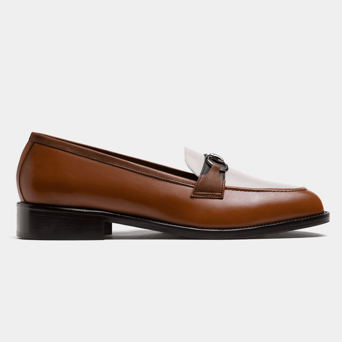 Bit loafers in brown, black & white leather