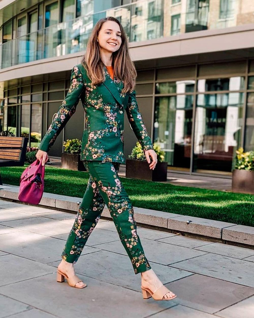 Floral Suits for Women l Sumissura