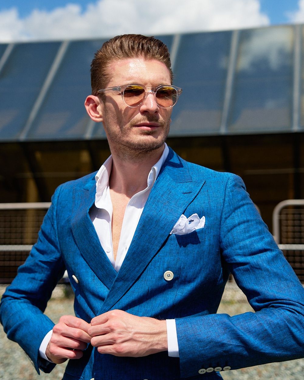 Navy Blue Suit Combinations: Ultimate Shirt & Tie Guide 2025 - Hockerty