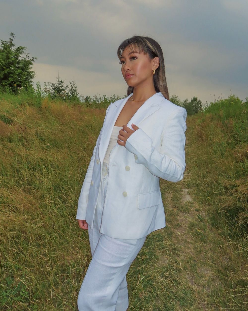 Women's White Suits & Suit Separates - Sumissura