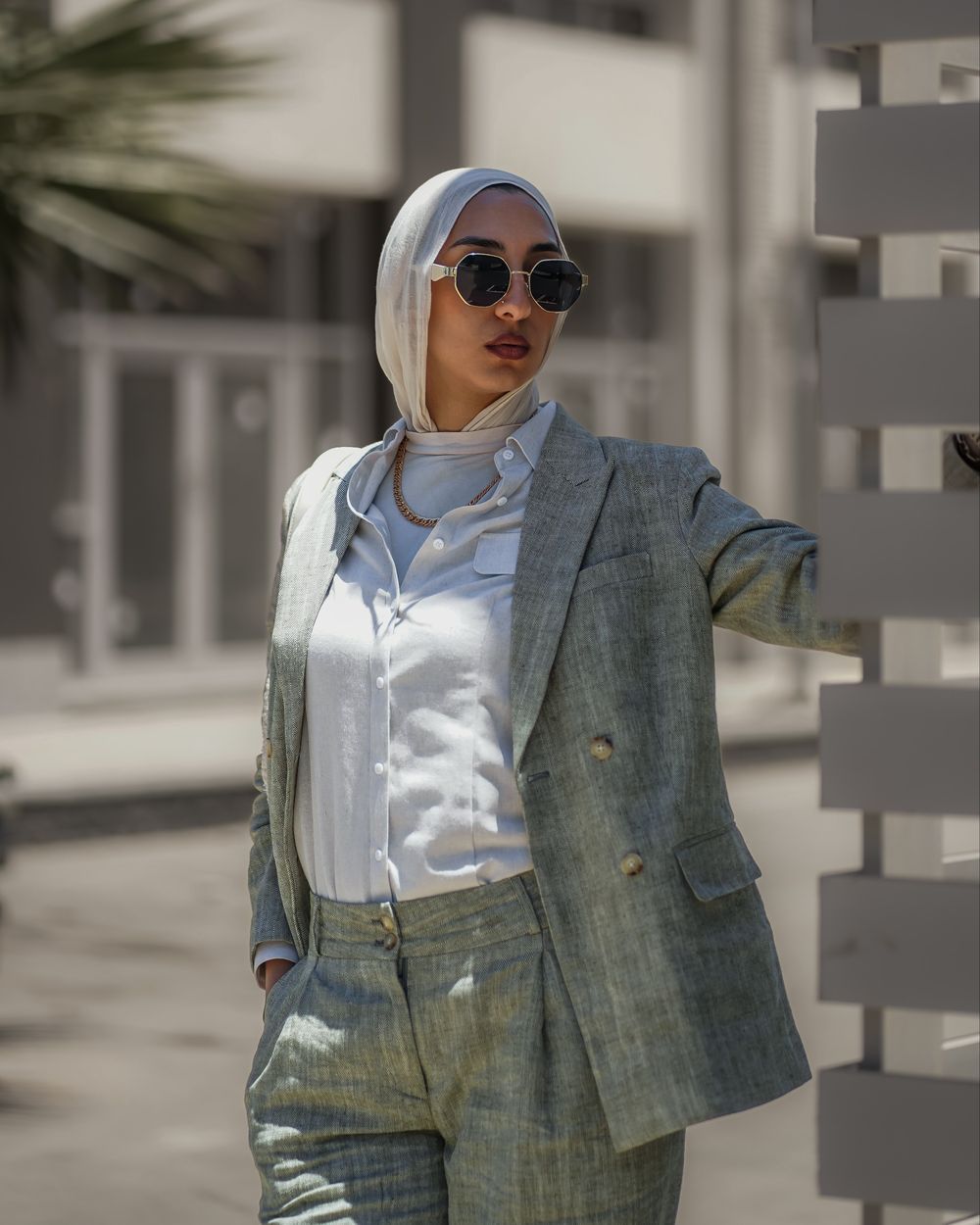 Modest Clothing: The Style of Comfort, Confidence and Culture