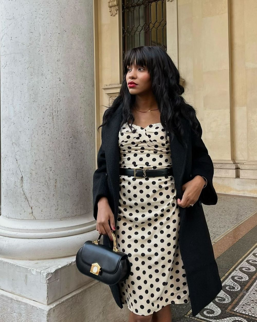 Monochrome Outfits Guide for 2025 - Sumissura