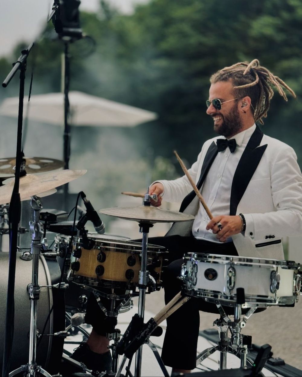 Black Tailcoat With Ivory Vest And Bow Tie Hockerty