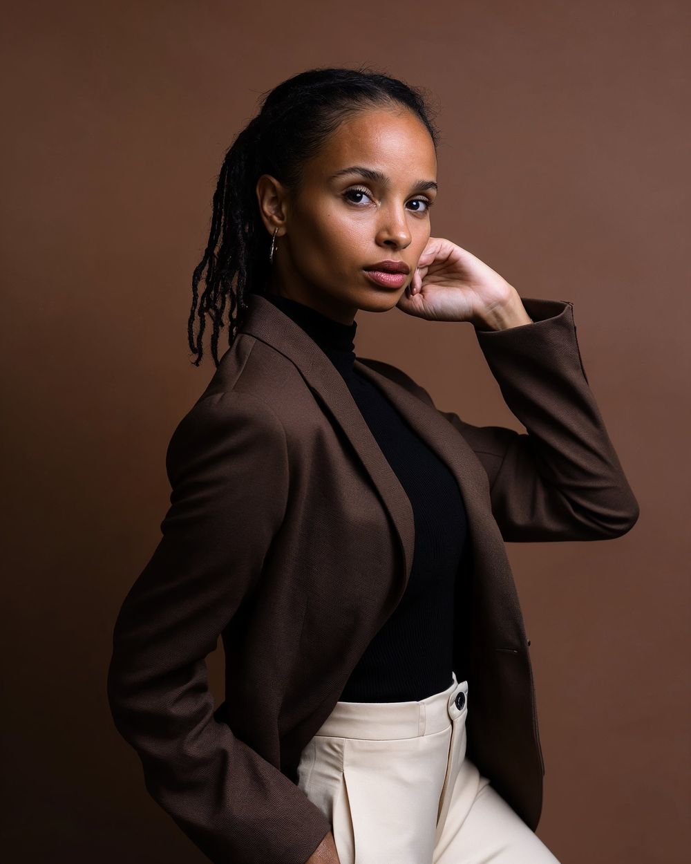 Chocolate brown essential Blazer with peak lapels