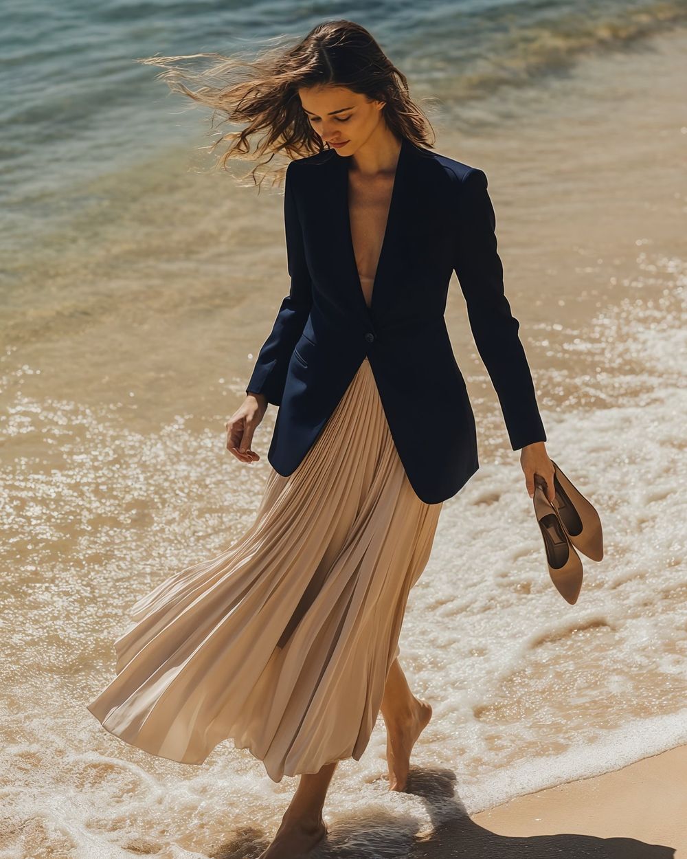 Navy blue stretch Blazer with peak lapels | Sumissura