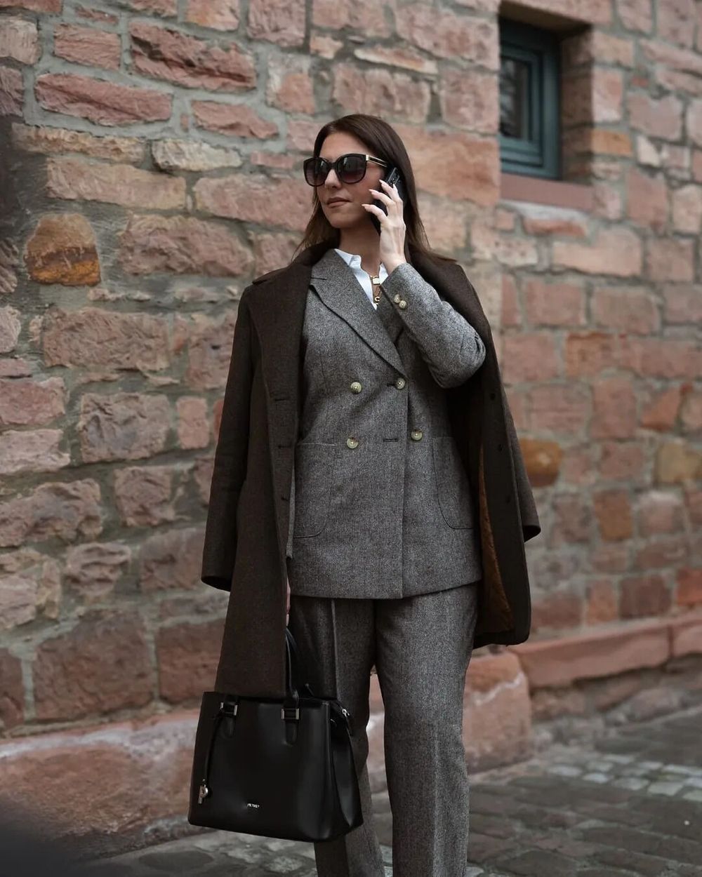 Light Brown Tweed Woman Suit