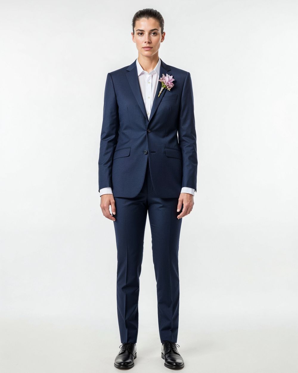 Traje Azul Marino con Camisa Blanca de Vestir | Sumissura