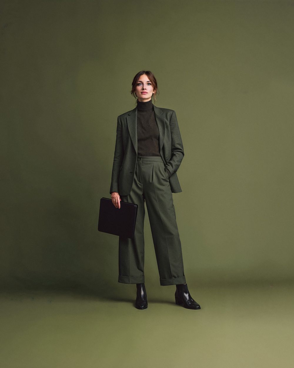 Outfits de Negocios Casual Modernos para Mujer | Sumissura