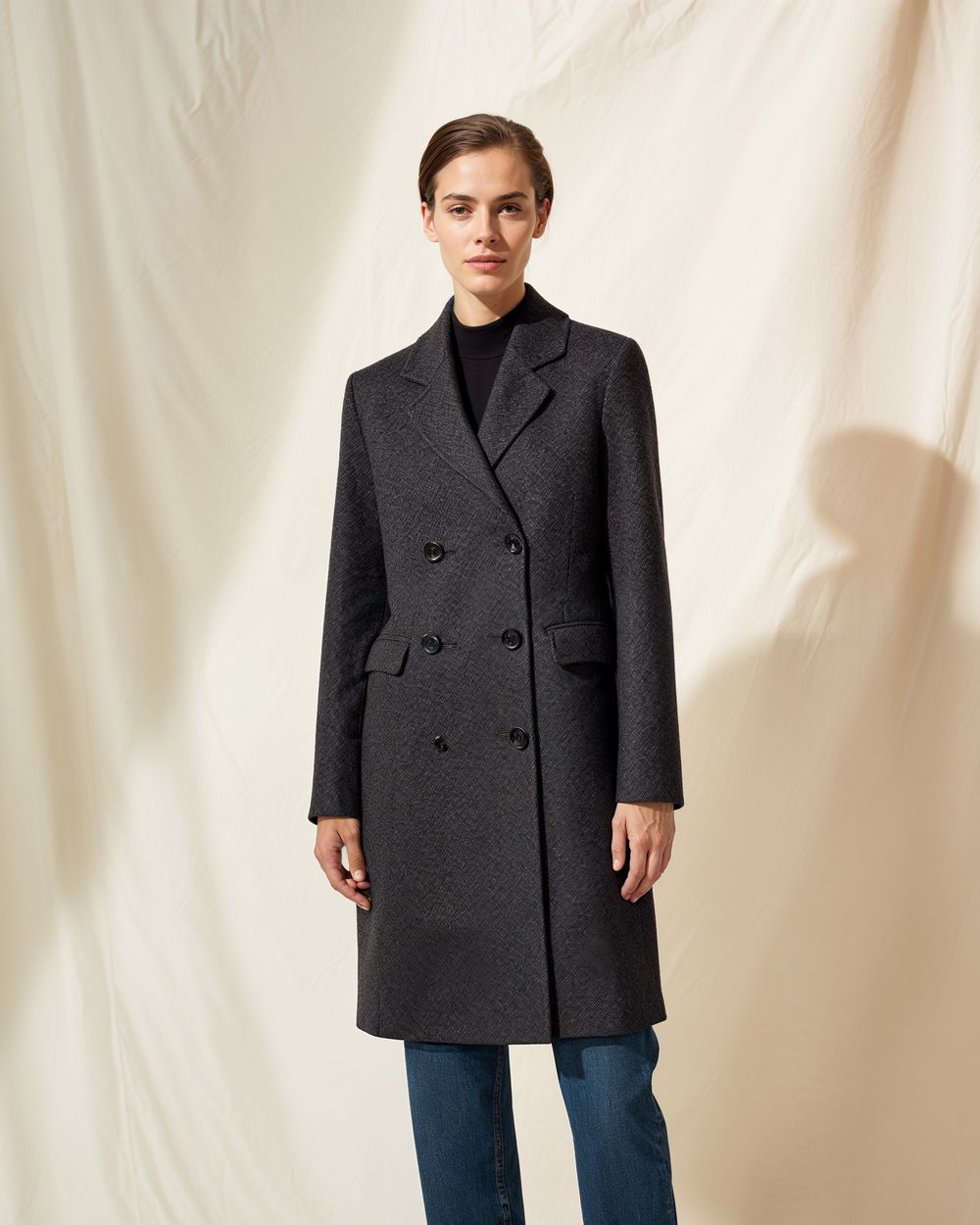 Charcoal Grey Double-Breasted Wool Coat with Jeans | Sumissura