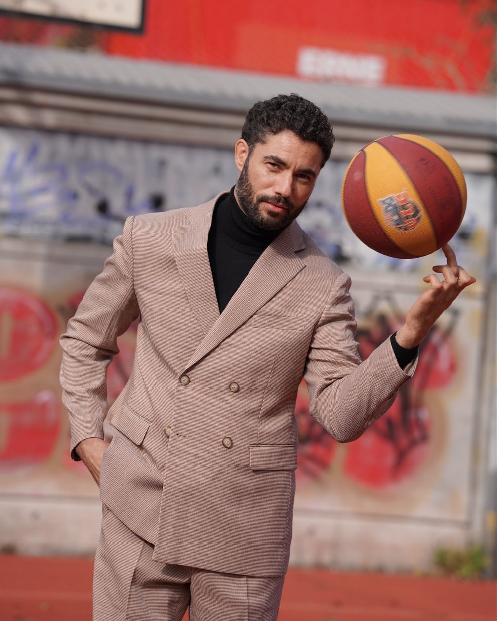 Outfits con Cuello Alto | Hockerty