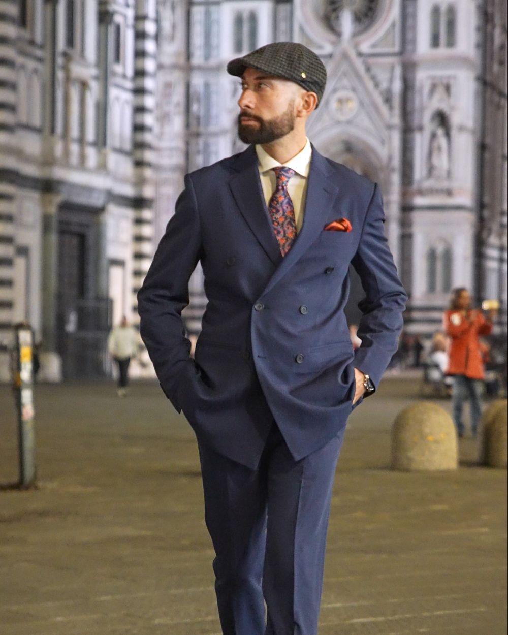 Navy Double-Breasted Suit with Light Grey Tie | Hockerty