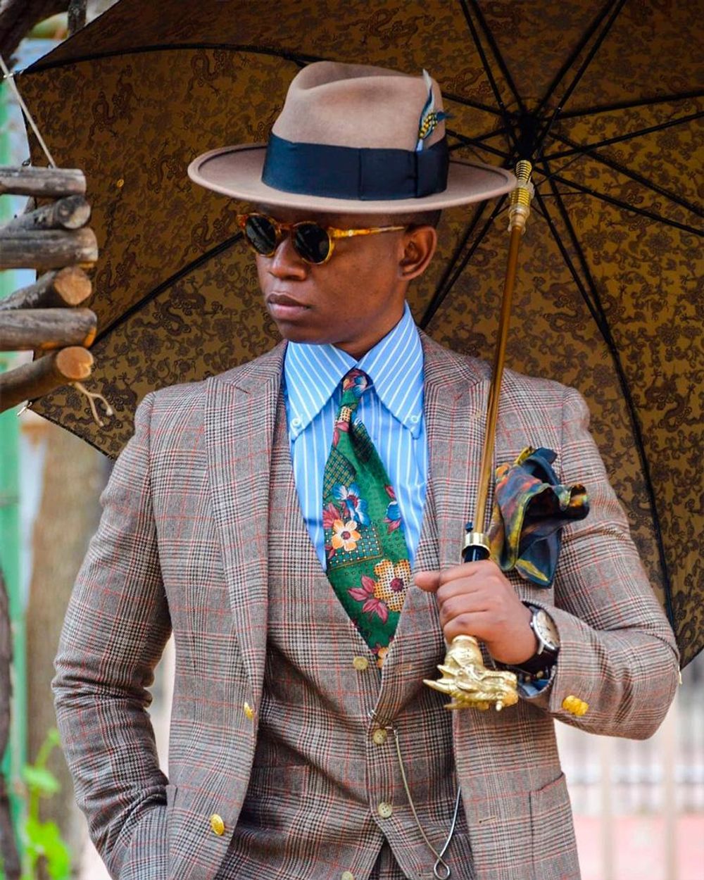 Dapper Brown | Hockerty