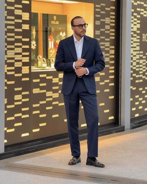Suits for Short Men | Made to Measure = All Sizes - Hockerty